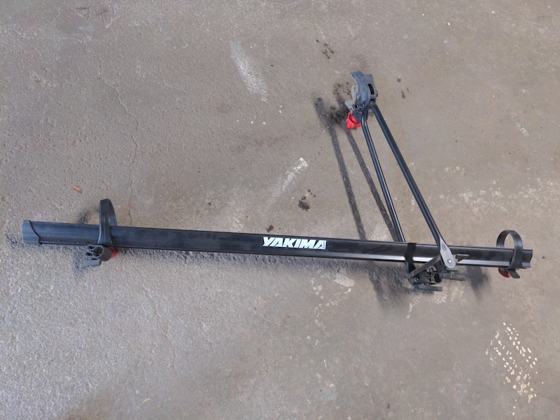 2015 Yakima Roof Raptor Areo For Sale