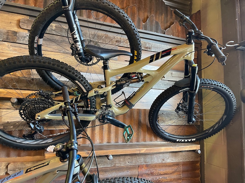 2021 IBIS MOJO HD5 Carbon Wheels For Sale