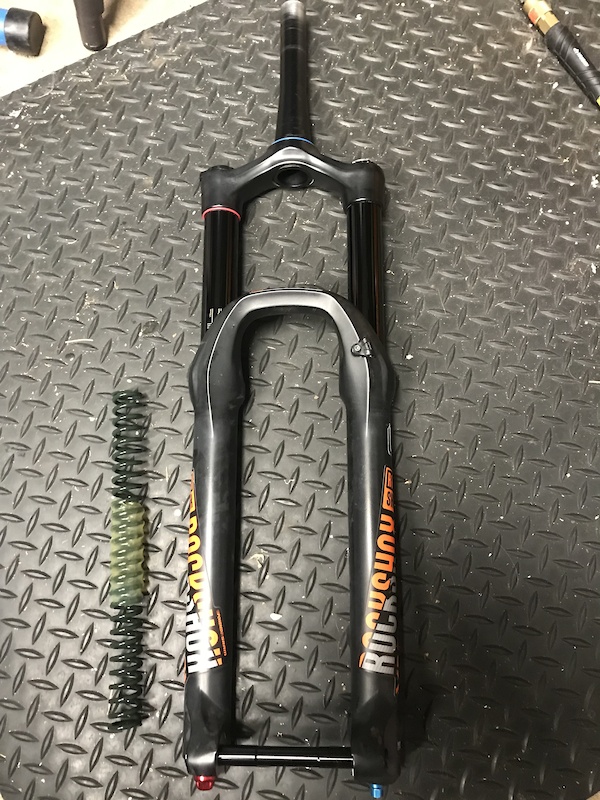 2019 Rockshox Yari 170mm + Push ACS3 Spring(s) For Sale