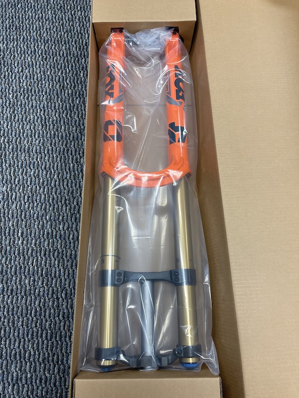 2022 FOX Factory 40 shiny orange For Sale