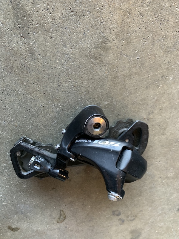 2016 Shimano 105 R5800 F/R derailleurs For Sale