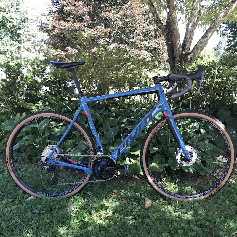 2020 Pivot Vault Size XL (V4) For Sale