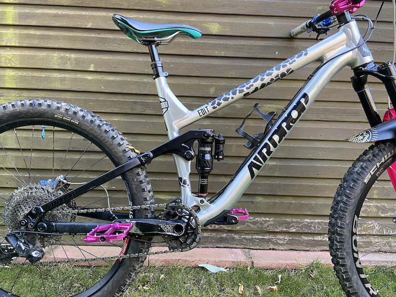 2020 Airdrop Edit V3 with Rockshox Air Can - Large For Sale