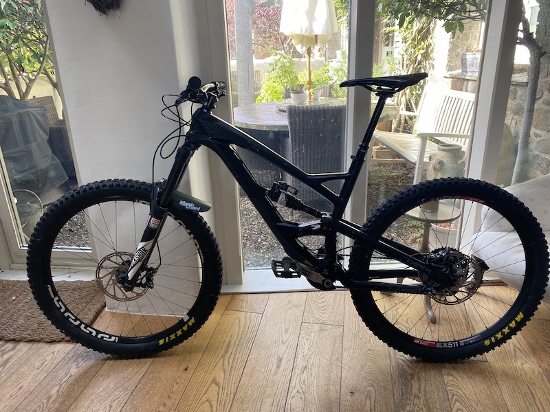 2016 YT Capra medium carbon black For Sale