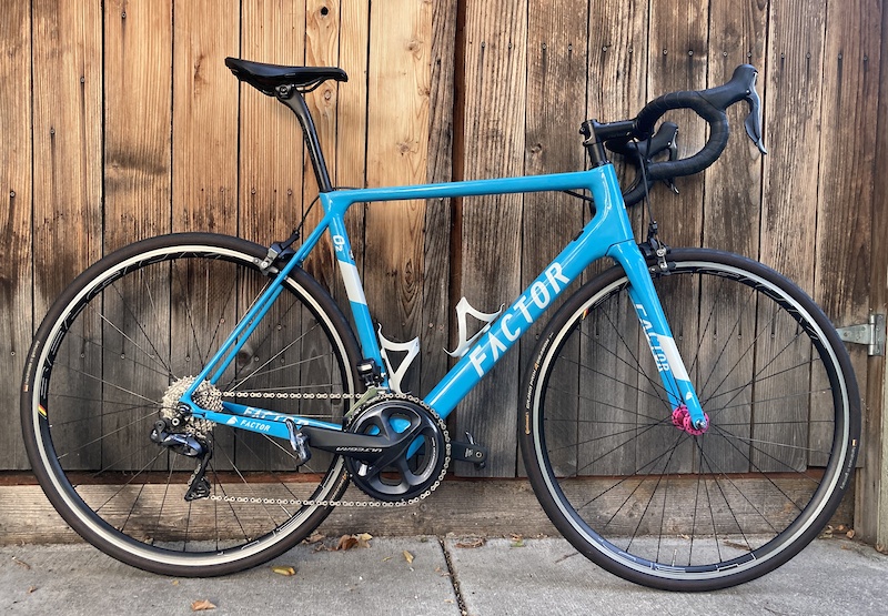 2018 Factor O2 Di2 carbon fiber road bike 56cm For Sale