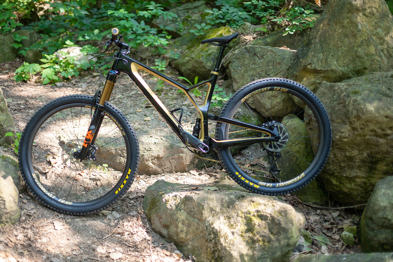 2021 Brand New Speed Beast MTB L carbon, fox factory For Sale