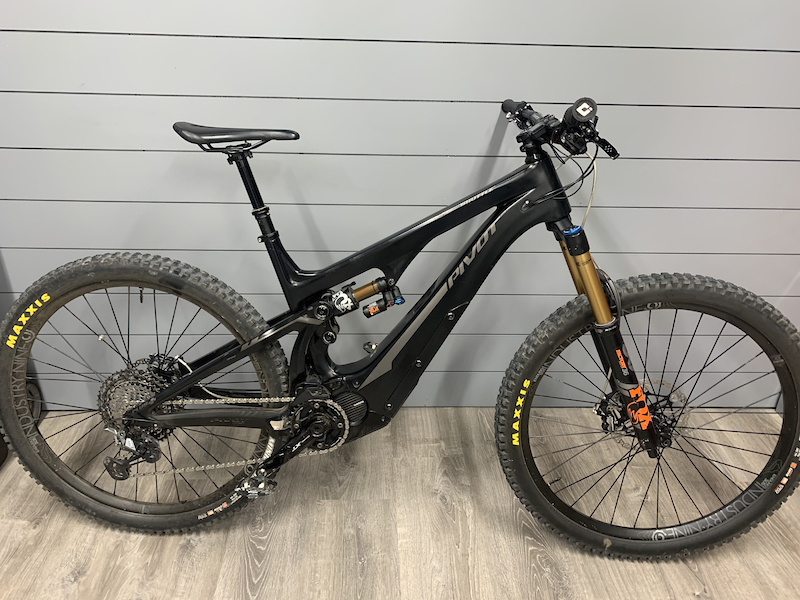 2019 Pivot Shuttle Full XTR Fox X2 Large For Sale