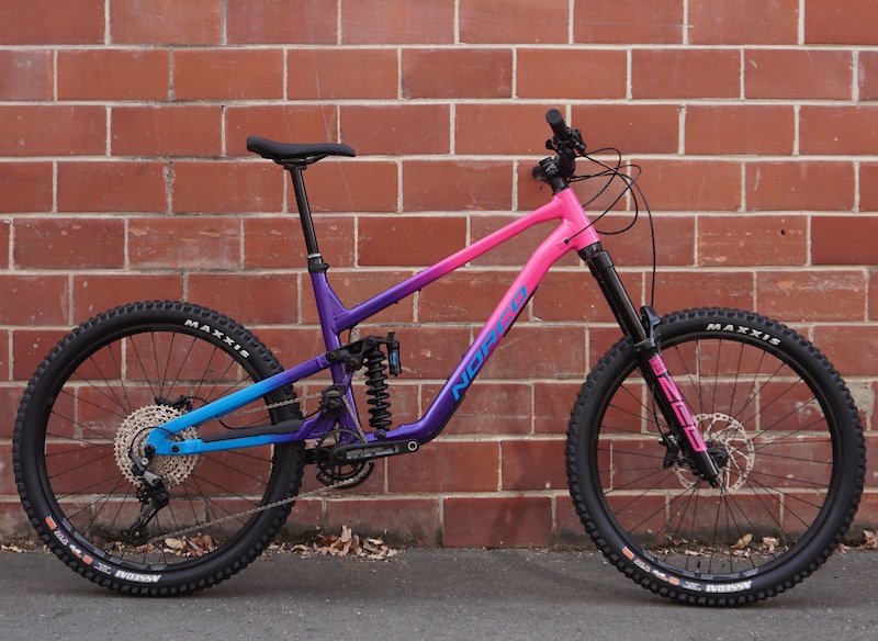 2021 Norco SHORE A2 PURPLE PINK/BLUE XL For Sale