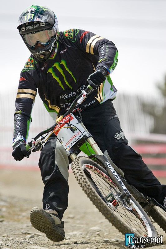 Sam Hill at Andorra WC in Vigo, Spain - photo by ArthurGreen - Pinkbike