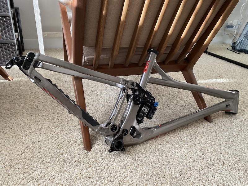 2021 Banshee Phantom v3 frame medium For Sale