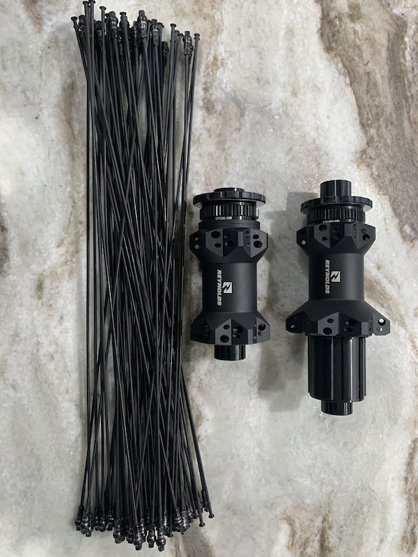 2019 NOS Reynolds 28 hole hubs 142x12 & 100x15 w/spokes For Sale