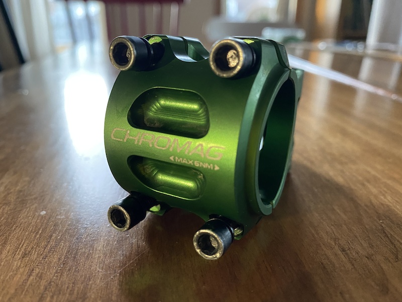 2019 Chromag Ranger V2 stem, 40mm length, green For Sale