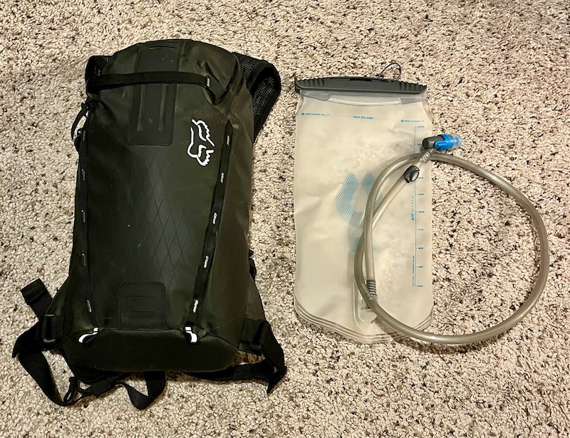 2021 Fox Utility Hydration Pack - 7.5 L For Sale