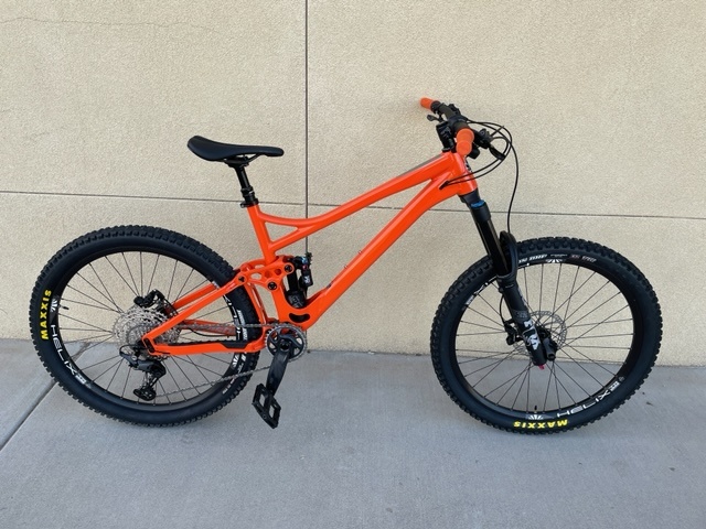 2020 Banshee Rune V3 - Orange - Large - NEW For Sale