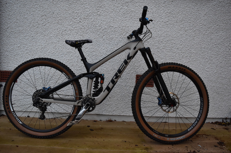 2018 custom trek slash 9.8 *offers accepted* *price drop* For Sale