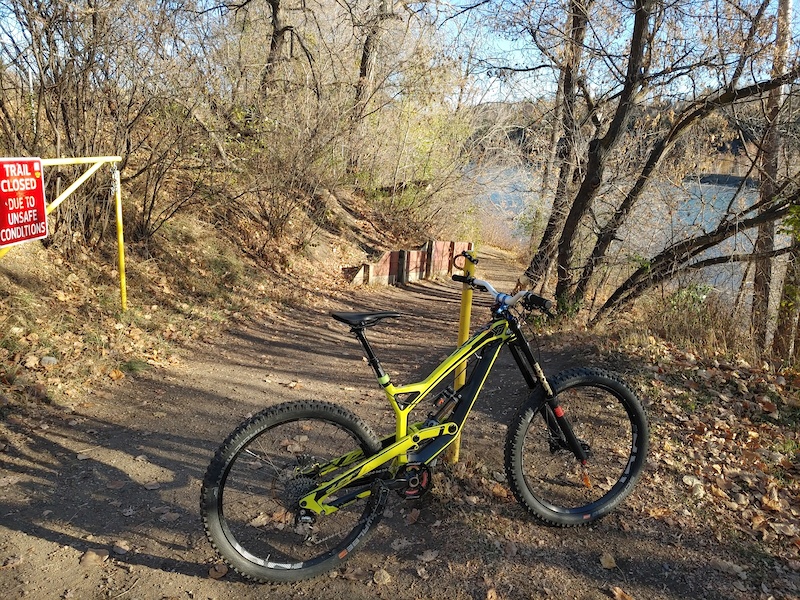 Highlands Golf Club Double Track Mountain Biking Trail - AB