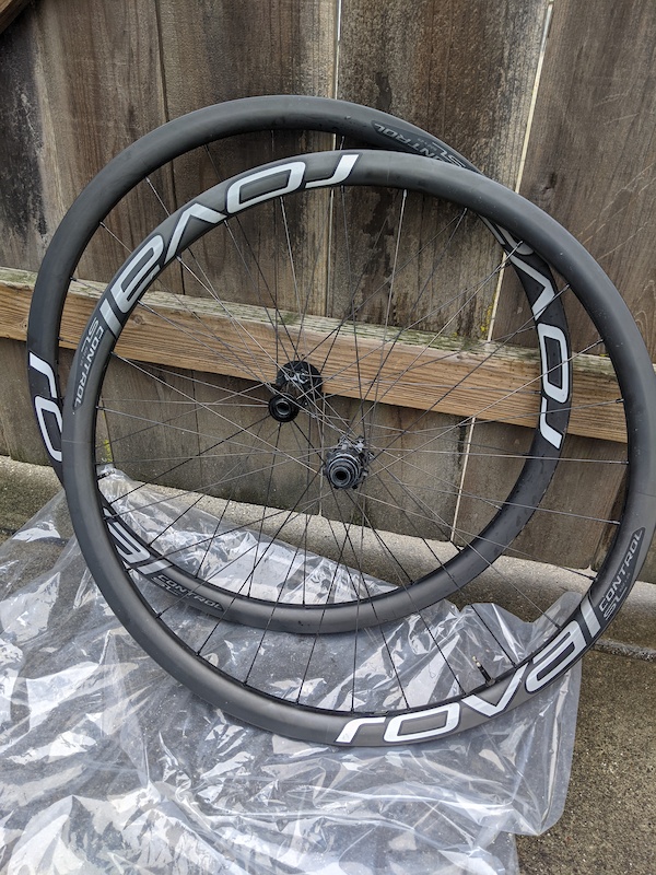2020 ROVAL CONTROL SL 29 CARBON WHEELSET For Sale