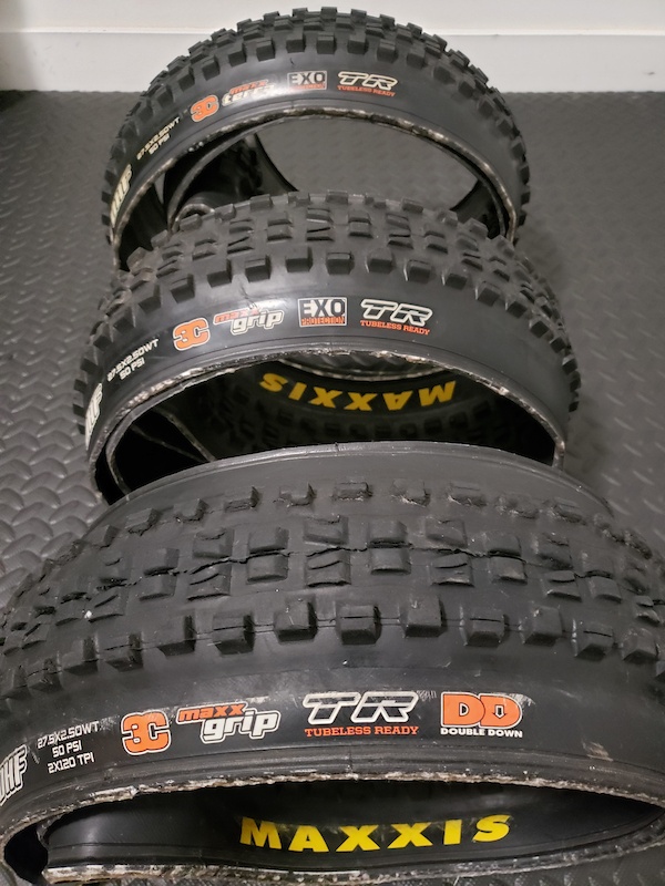 Minion DHF 27.5 x 2.5WT for sale For Sale