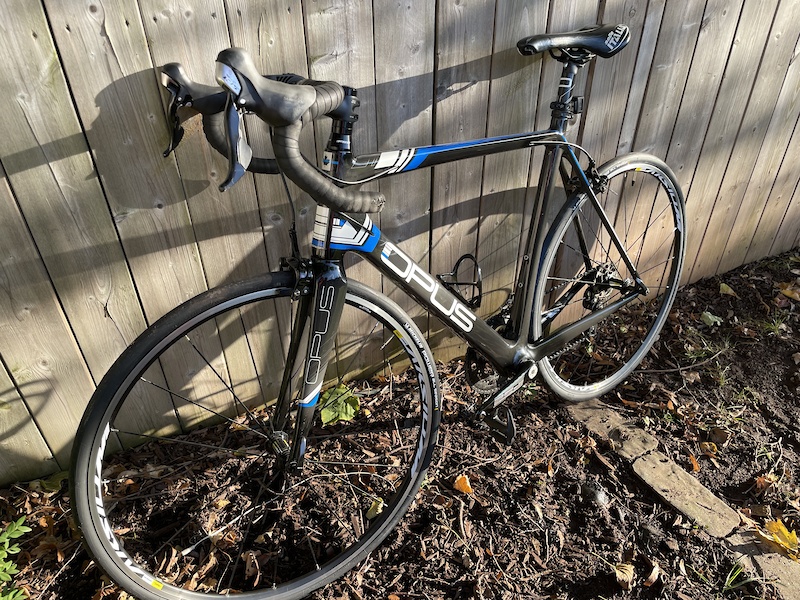 2015 Opus Allegra 3.0 Full Carbon road bike - Like New For Sale