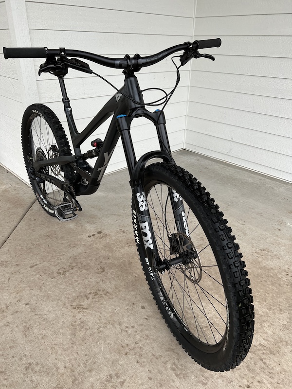 2021 YT Capra Pro AL 29 (L) with SRAM AXS and CushCore Pro For Sale