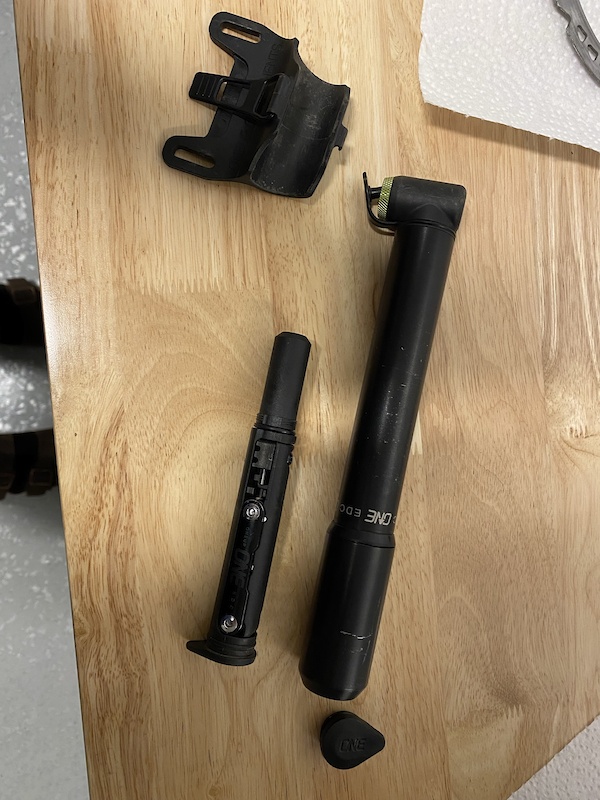 2020 OneUp Pump and EDC V2 Tool For Sale