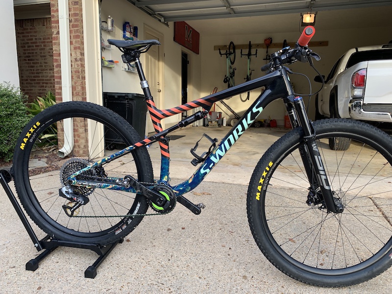 2021 Large Specialized Epic Frame and Fork For Sale