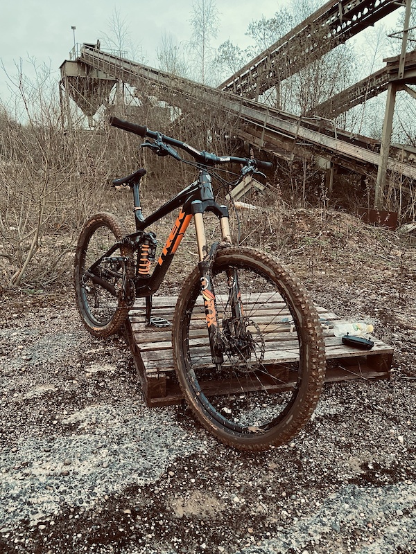 2016 Trek slash 8 size M For Sale