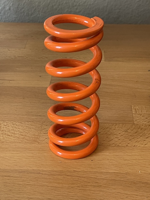 2022 475 lb/in x 2.65 in/67mm Fox SLS spring For Sale
