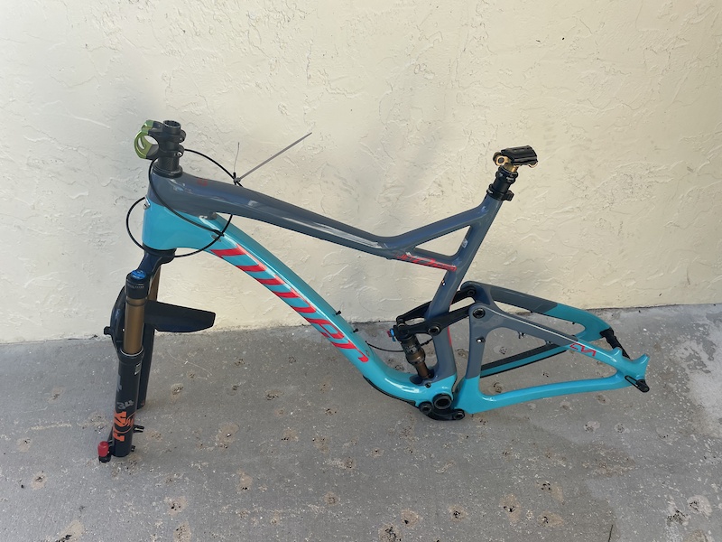 2020 New price niner jet 9 rdo frame and fork and dropper For Sale