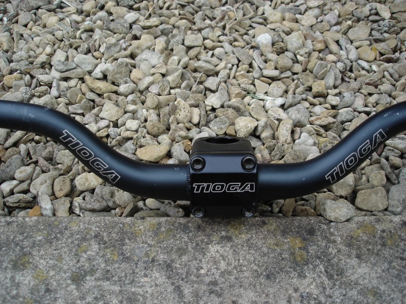 Tioga Team DH bars/stem combo For Sale