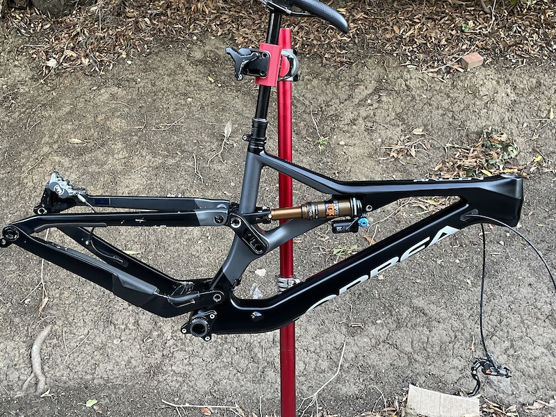 2020 Orbea rallon frame size large,black/grey, dpx2 For Sale