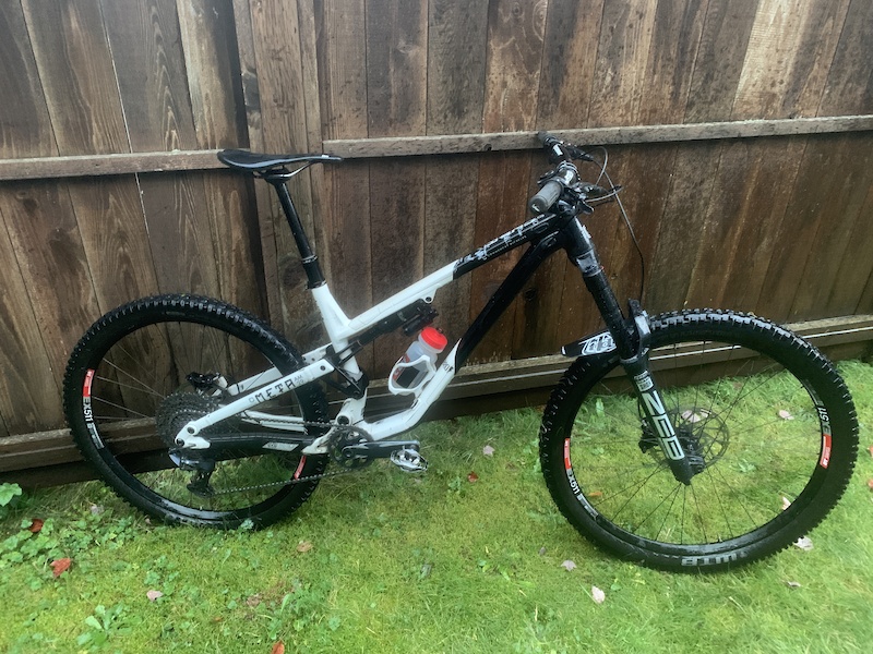 2021 Commencal Meta AM Team For Sale
