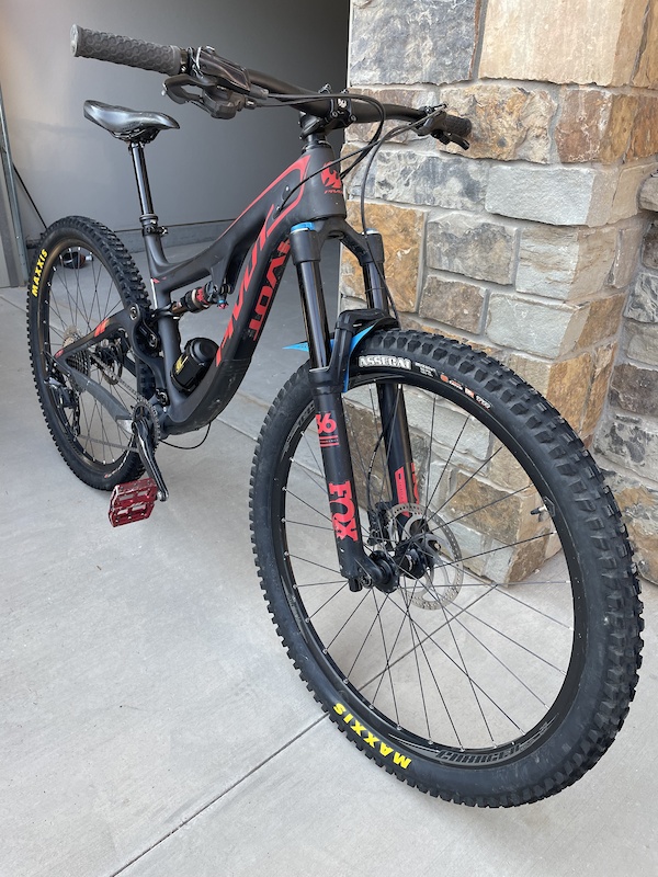 2018 Pivot Switchblade Medium For Sale