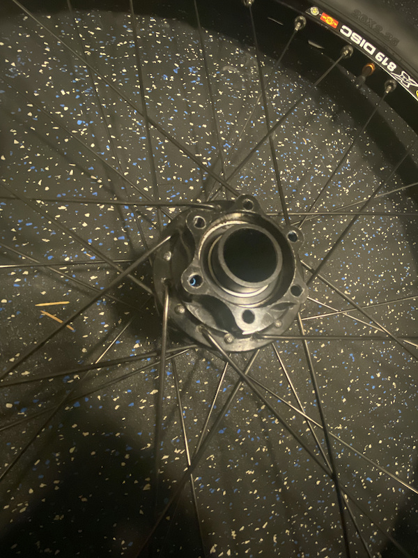 Finding hub caps for over axle front hub? - Pinkbike Forum