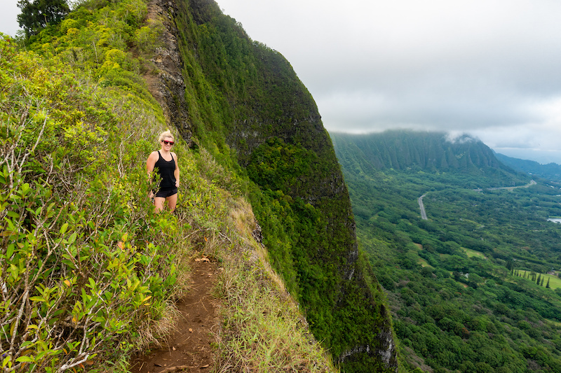 Ko'olau Summit Trail Hiking Trail - Honolulu, Hawaii
