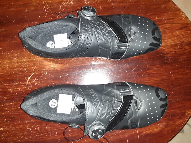 2020 Bont carbon riot mtb shoes 44.5 wide For Sale