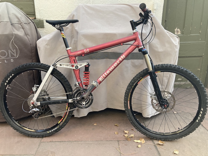 2003 Ellsworth Id Large For Sale