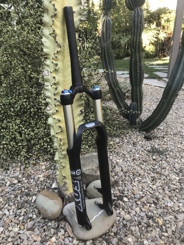 2014 Fox Float 32 Evolution Fork, 26" Quick Release, 140mm For Sale