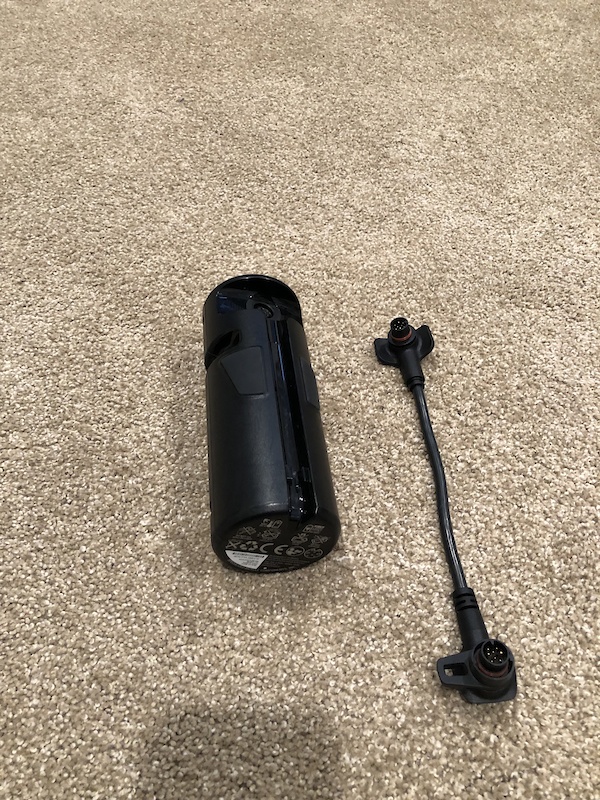 2021 Specialized Range Extender battery only 7 cycles For Sale