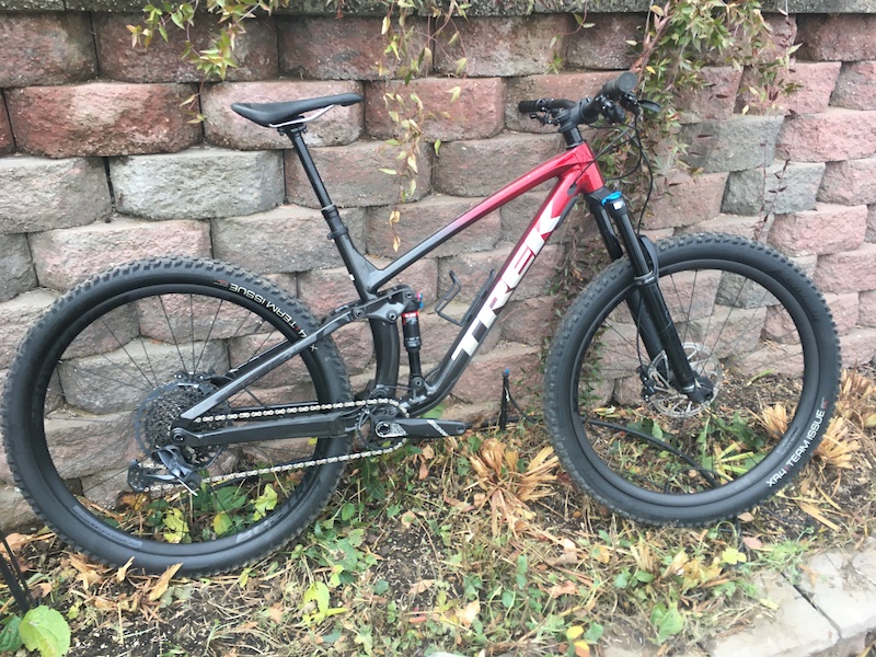 2022 Trek Fuel EX 8 Large - Nearly New For Sale