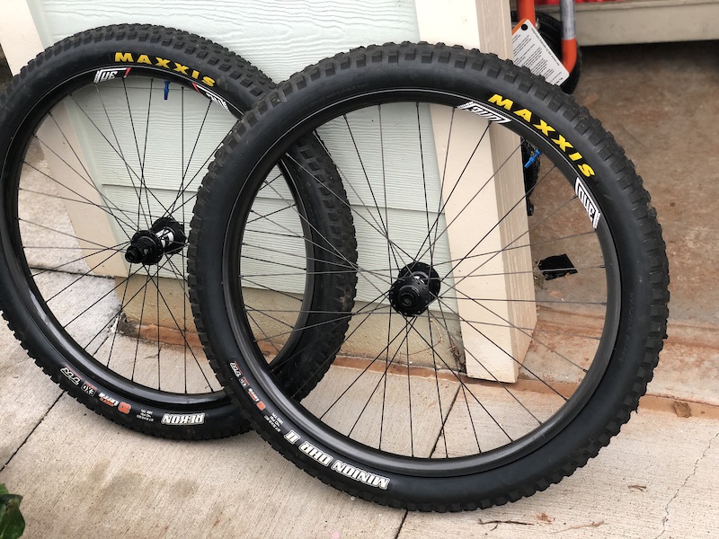 2021 We Are One Union carbon wheels - 27.5 For Sale