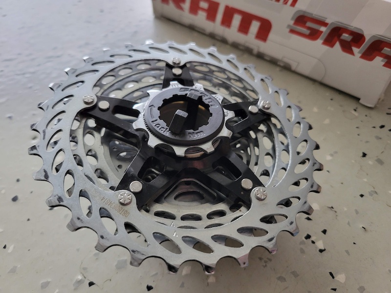 SRAM Rival 22 group For Sale