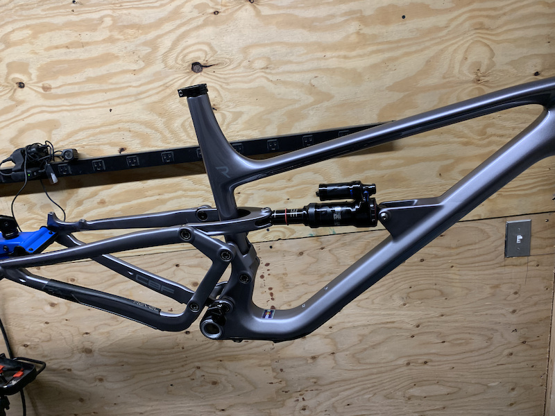 XL Revel Rascal Frame+Shock- SuperDeluxe Ultimate For Sale