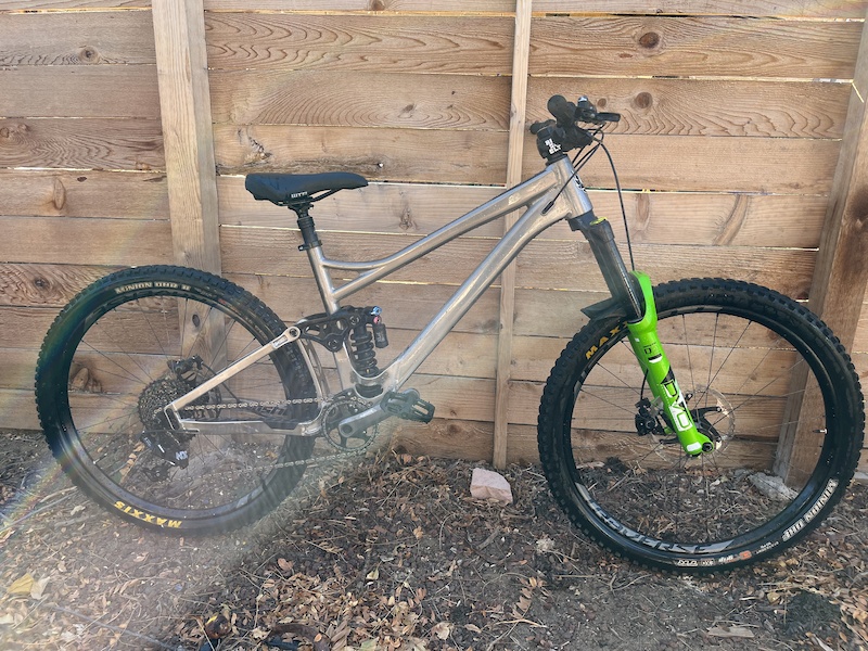 2021 Banshee Rune V3 - Medium For Sale