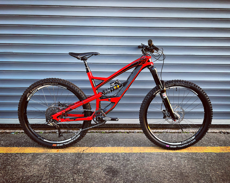 YT CAPRA CF CARBON CUSTOM BUILD For Sale