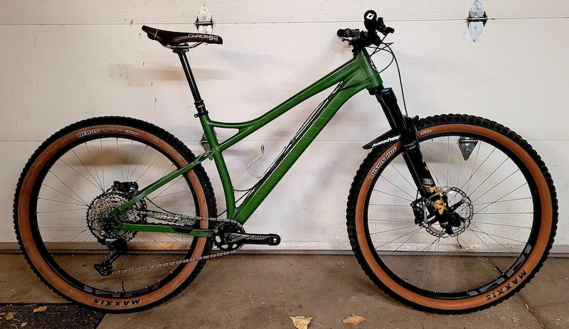 2021 Banshee Paradox V3 Large *Limited edition color* For Sale