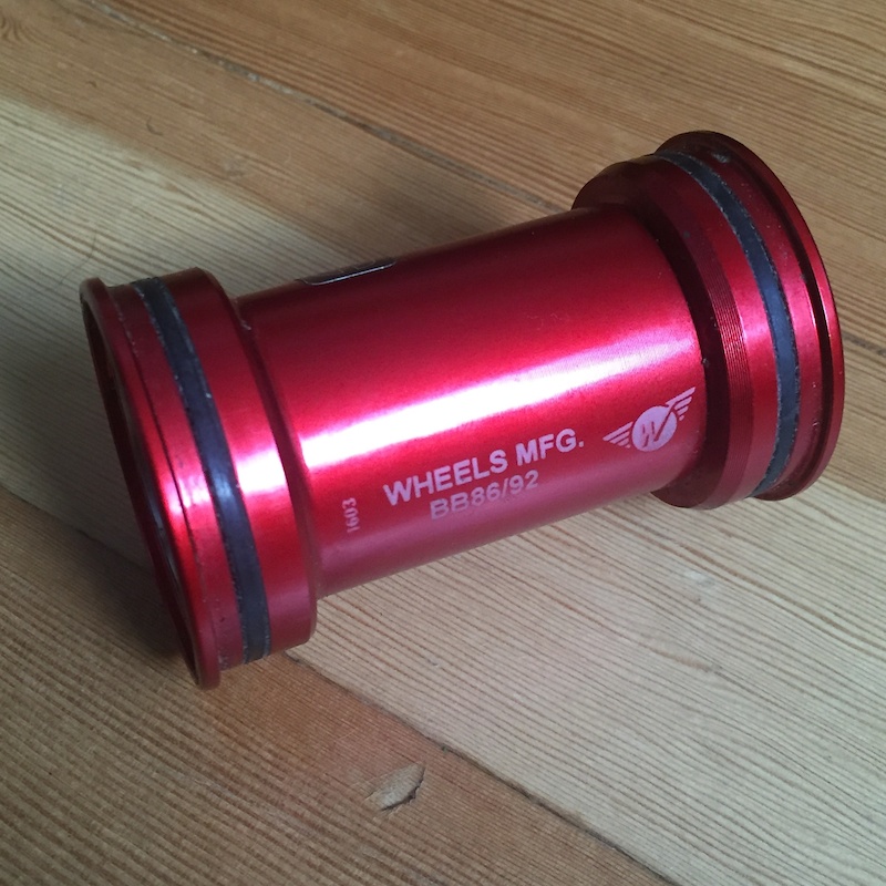 Wheels Mfg. BB86/92 angular contact BB - Ø24mm (242) For Sale