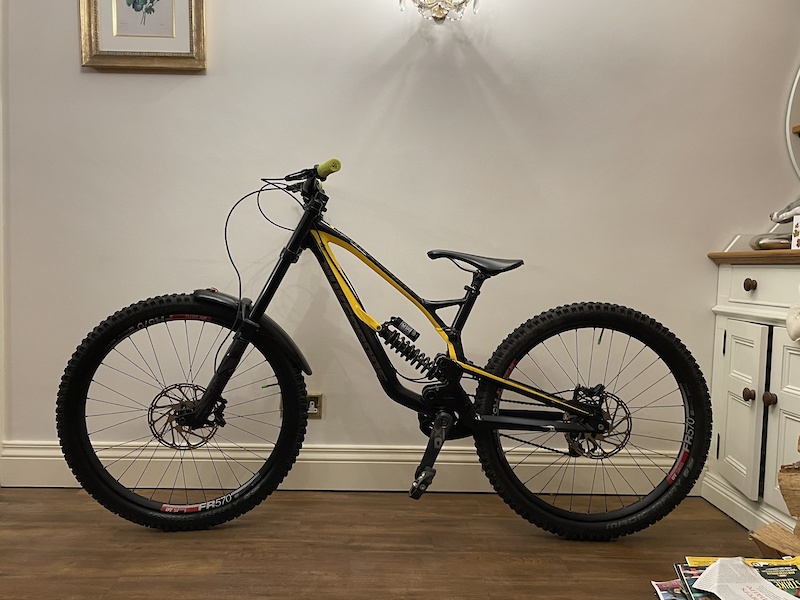 2017 Nukeproof pulse, small and downhill bike equipment For Sale