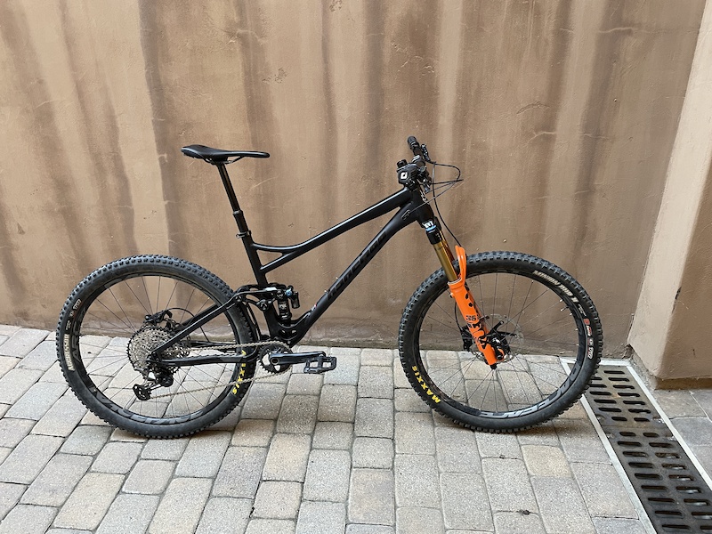 2020 Large Banshee Spitfire V3 For Sale