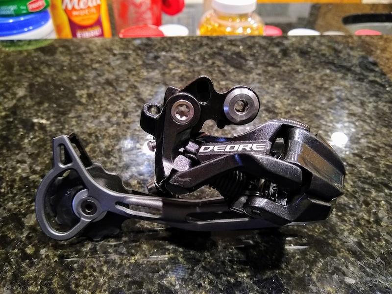 2021 Shimano Deore RD-M592 9 Speed Shadow Rear Derailleur For Sale